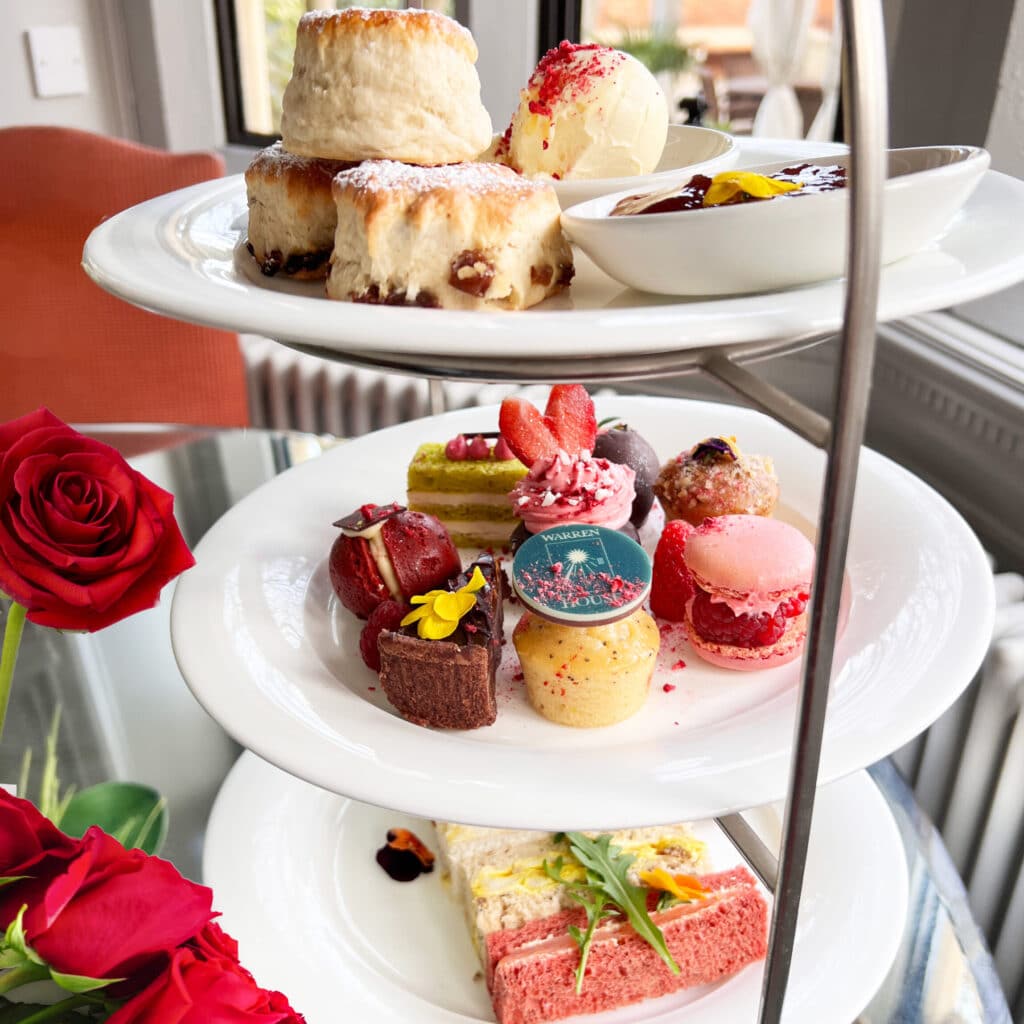 Mon to Thu – £37 PP